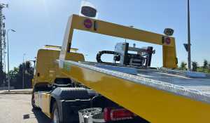 Steel Sliding Platform - Miles Fahrzeugbau Gmbh