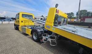 Steel Sliding Platform - Miles Fahrzeugbau Gmbh